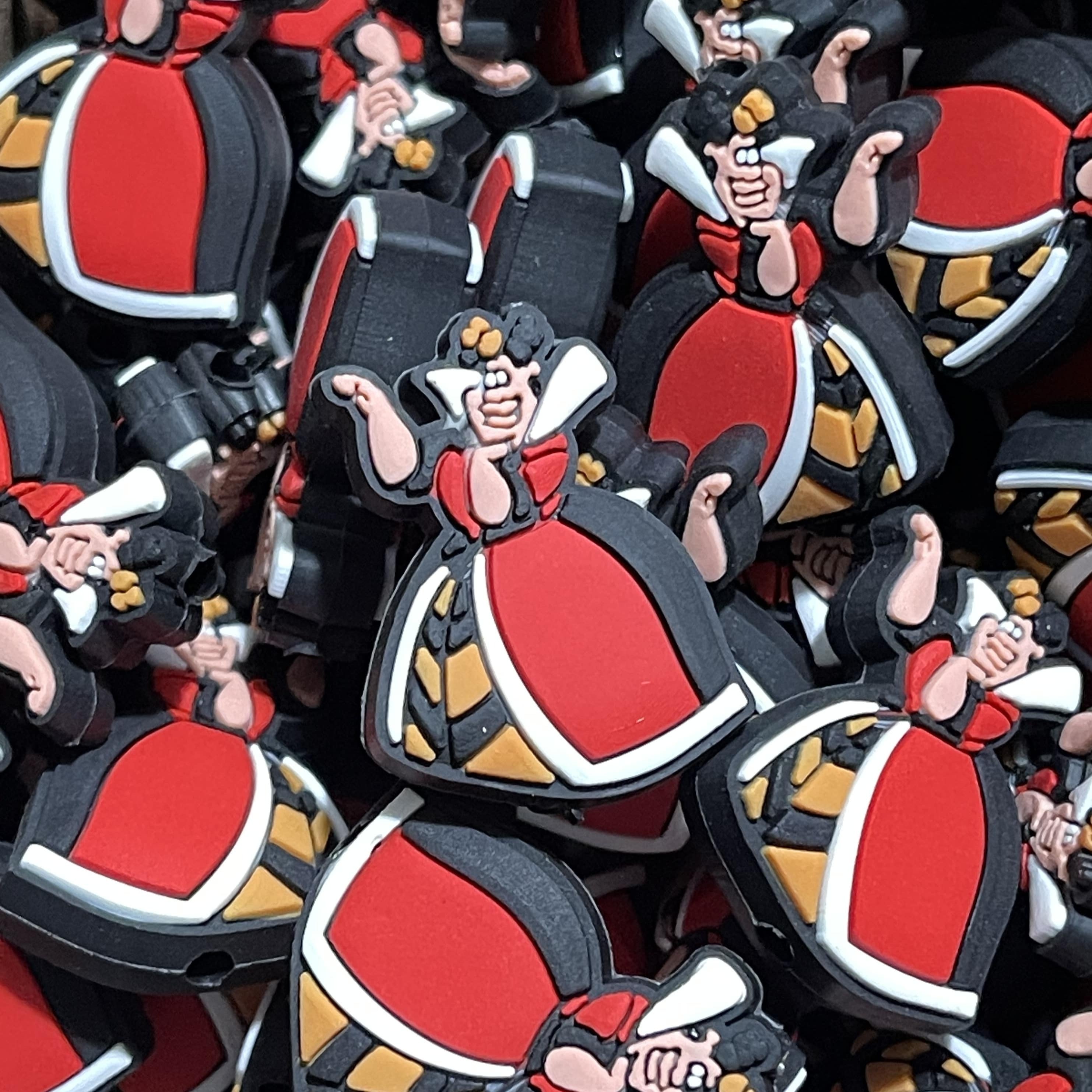 Wonderland: Fat Queen 2ct | Jitis Touch